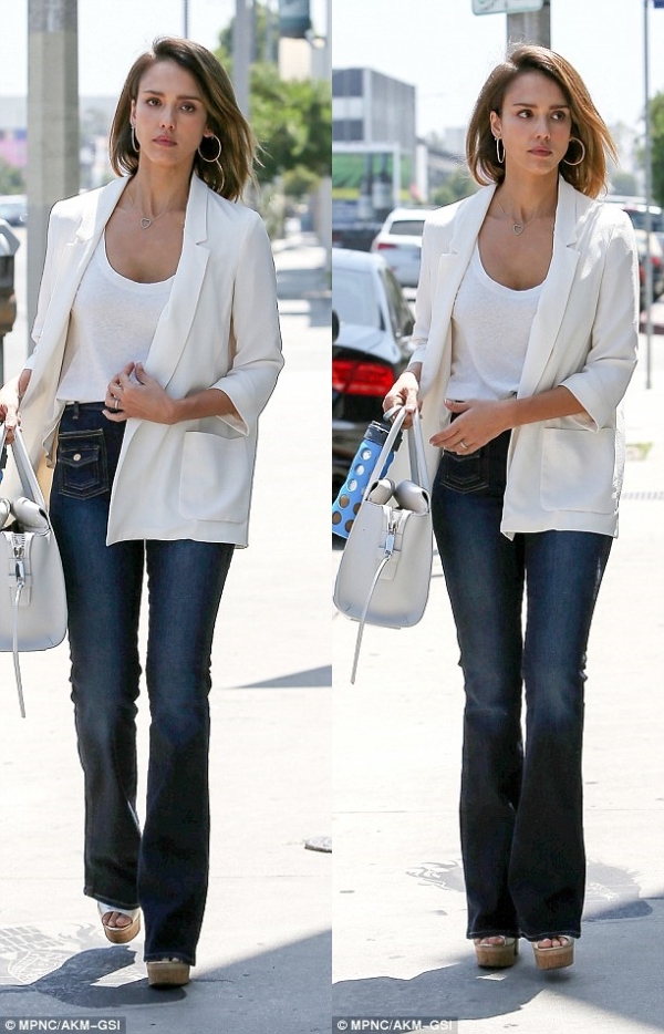 Jessica Alba Channels the 70’s in Glam Gold Platform Sandals – Shoes Post