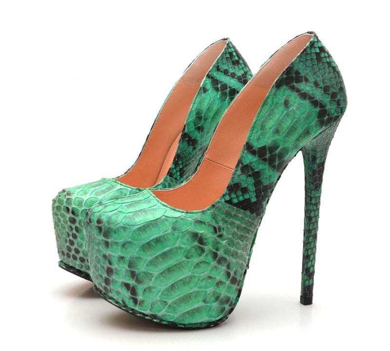 Y.S. Green Python Heels – Shoes Post